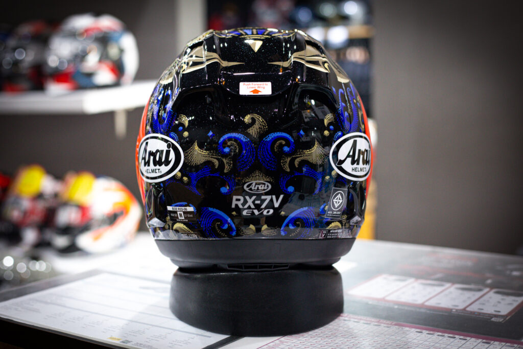 หมวกกันน็อค Arai รุ่น RX-7V Evo Samurai – หมวกกันน็อก ถุงมือ เสื้อการ์ด ...