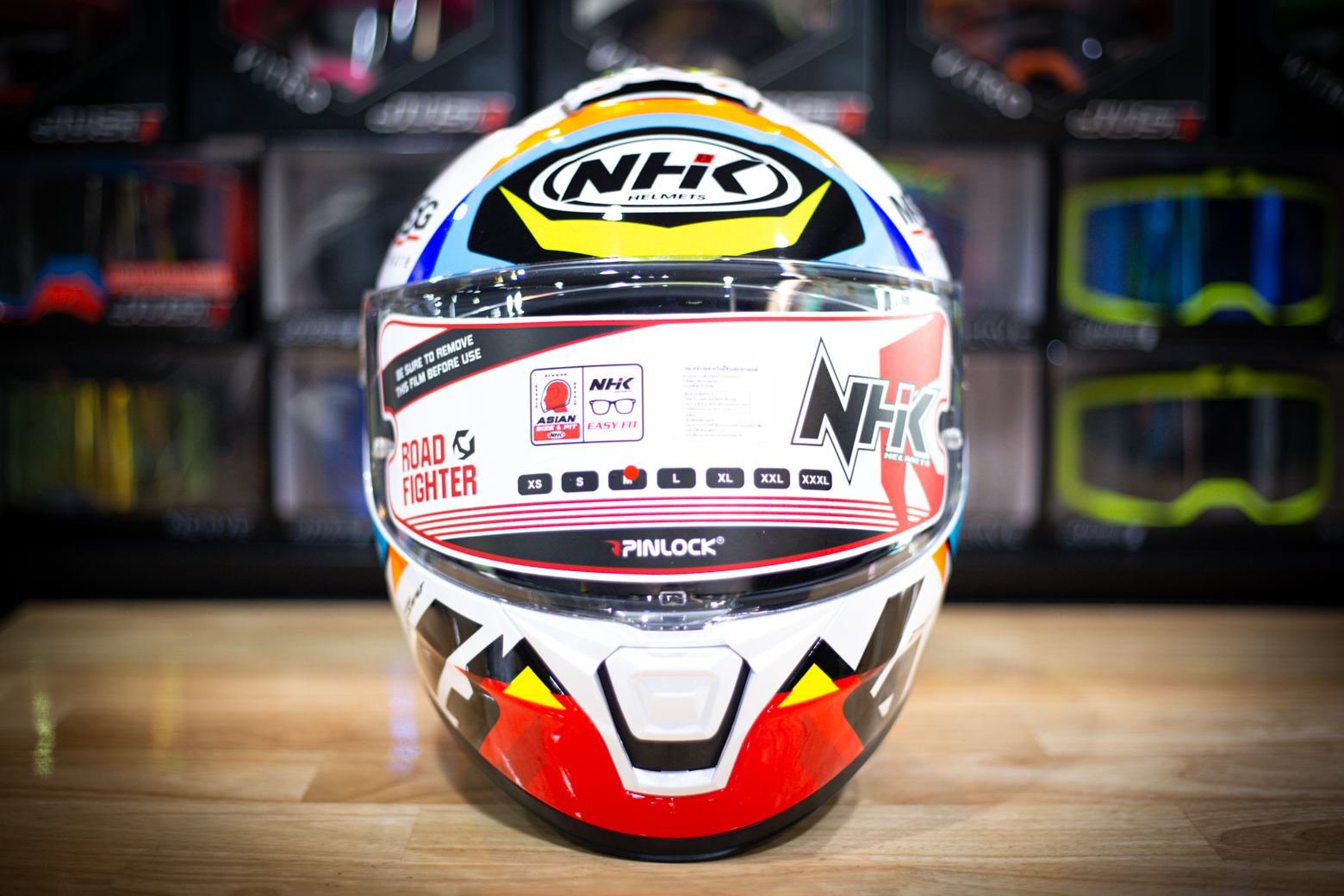 หมวกกันน็อค NHK รุ่น K5R – หมวกกันน็อค ถุงมือ เสื้อการ์ด รองเท้า และชุดขับขี่มอเตอร์ไซค์