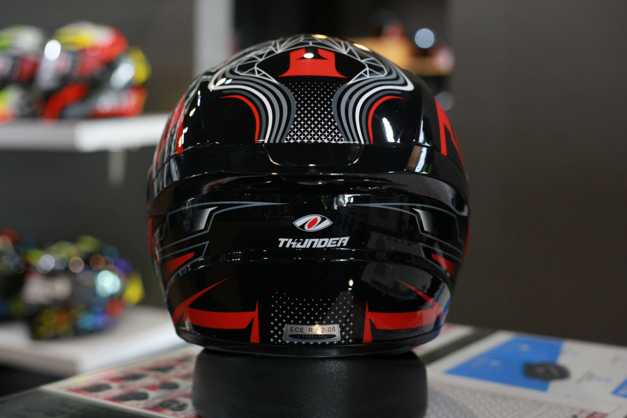 หมวกกันน็อค Real Thunder Toro OX Black/Red – MoreThanBikeShop