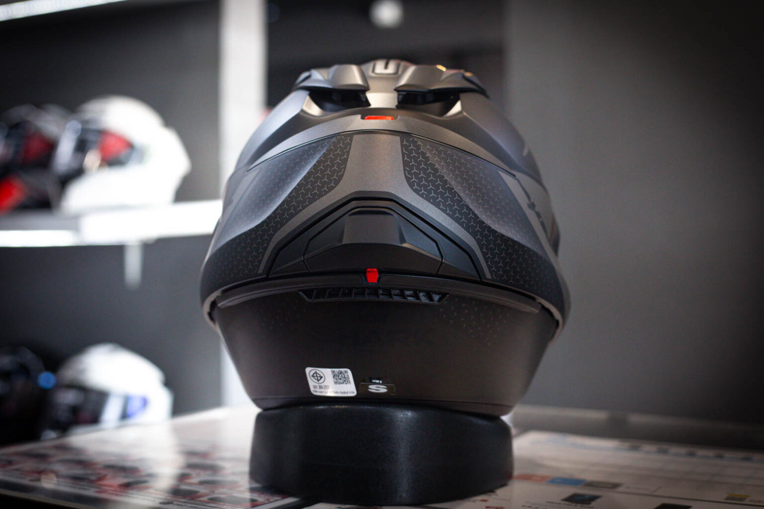 หมวกกันน็อค SHARK รุ่น EVO GT ลาย Encke Matt Black KAA – หมวกกันน็อก ...