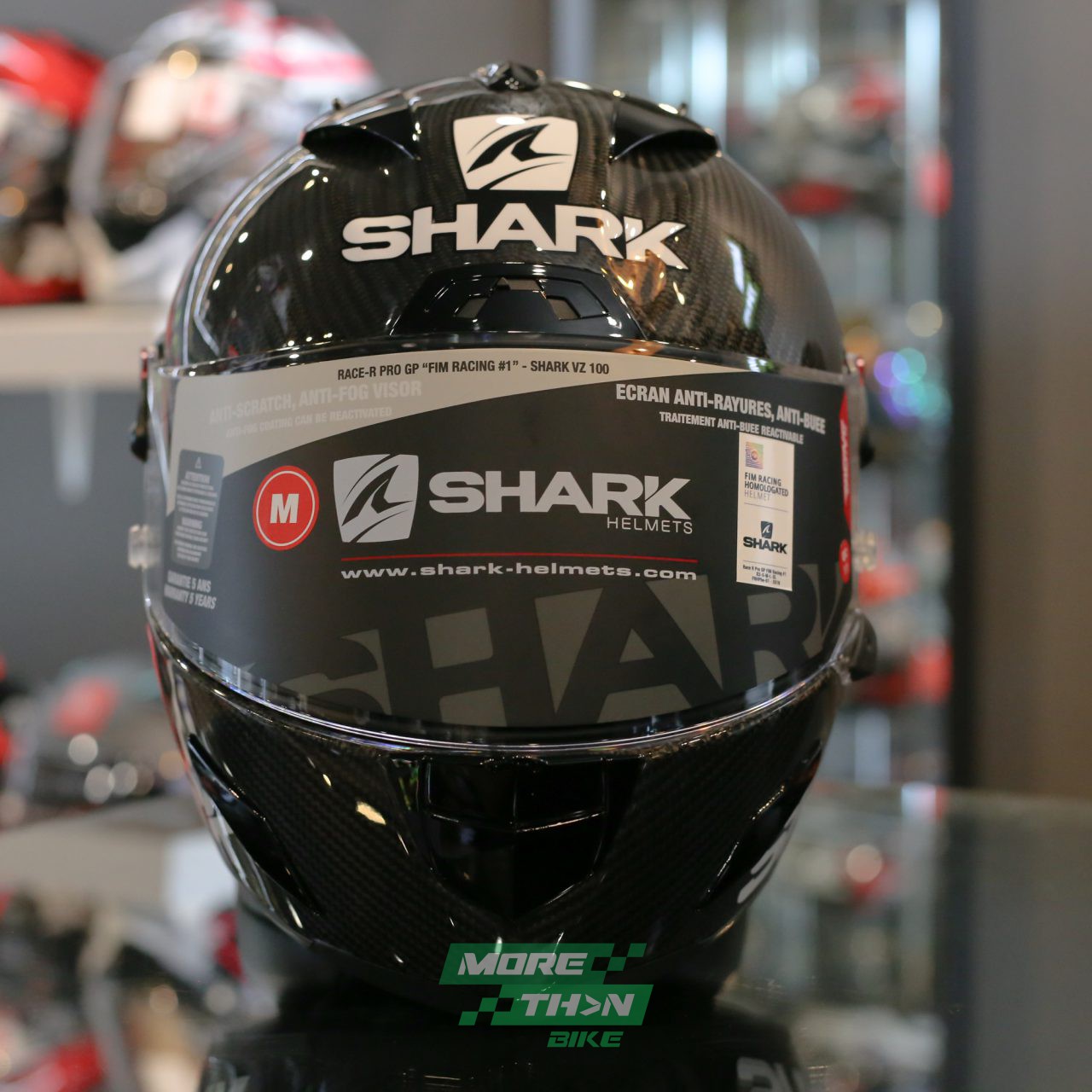 SHARK รุ่น Race R Pro GP ลาย FIM Racing 2019 – หมวกกันน็อค ถุงมือ เสื้อ ...